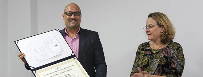 Entrega de títulos de FUNIBER Costa Rica a sus alumnos becados ...