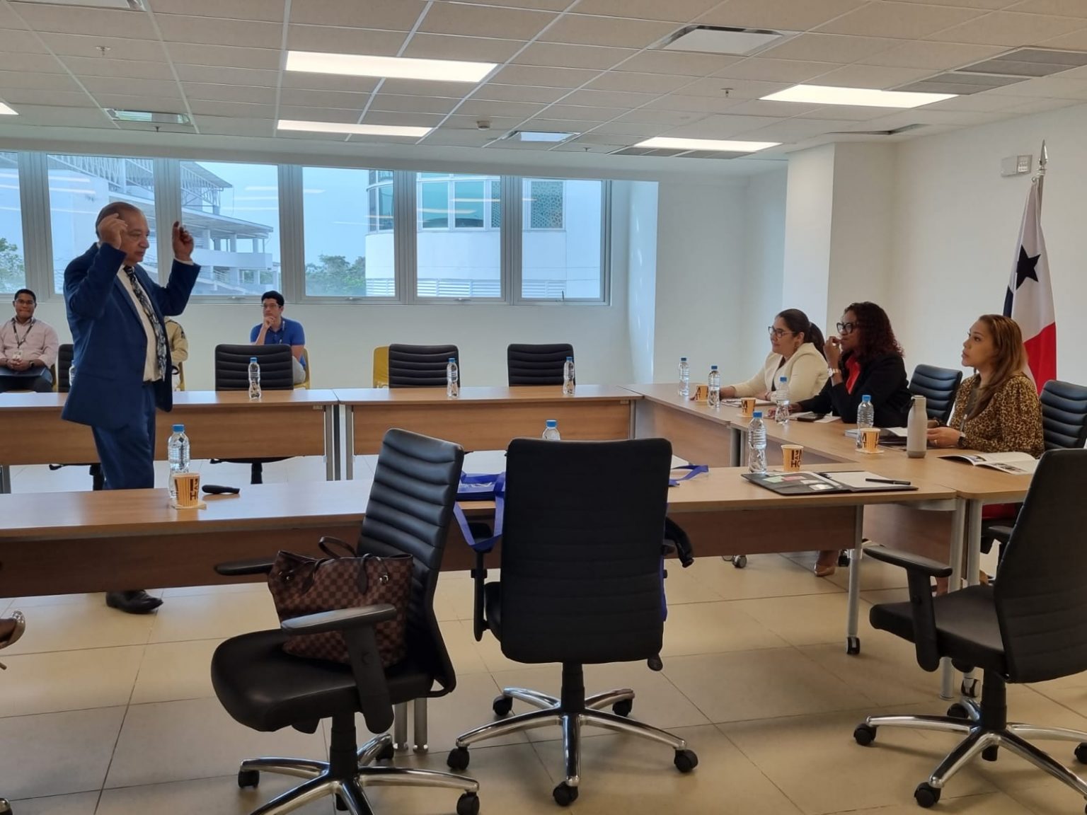 FUNIBER Panamá se reúne con el Instituto Técnico Superior Especializado ...